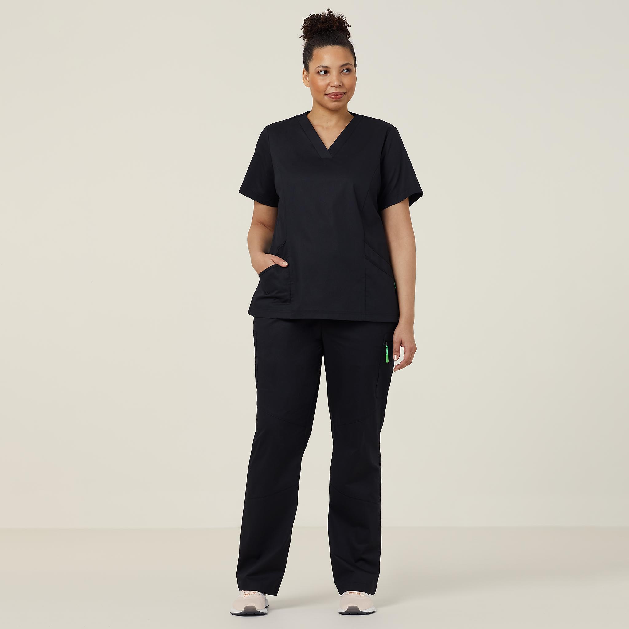 The Black Next-Gen Scrub Set | NNT Scrubs